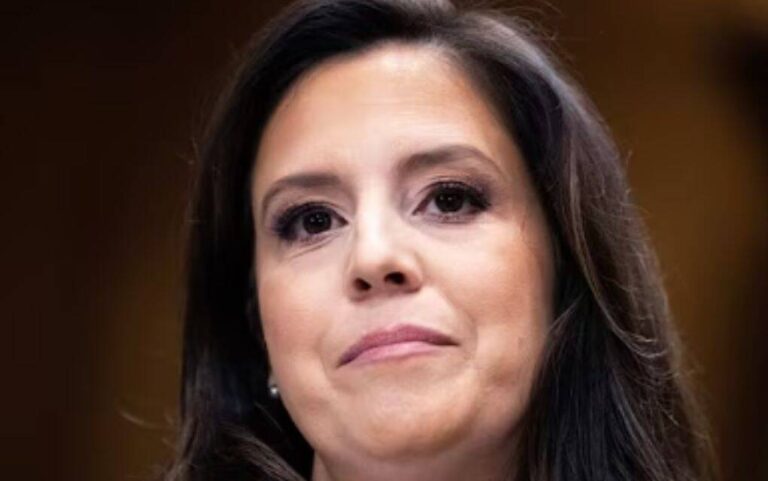 Donald Trump gives this top official the boot in an utterly stunning ...