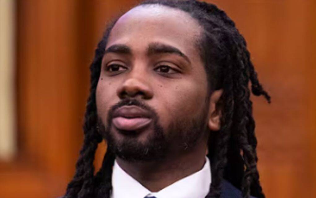 Insane Democrat charged with federal bribery felonies wins crucial ...